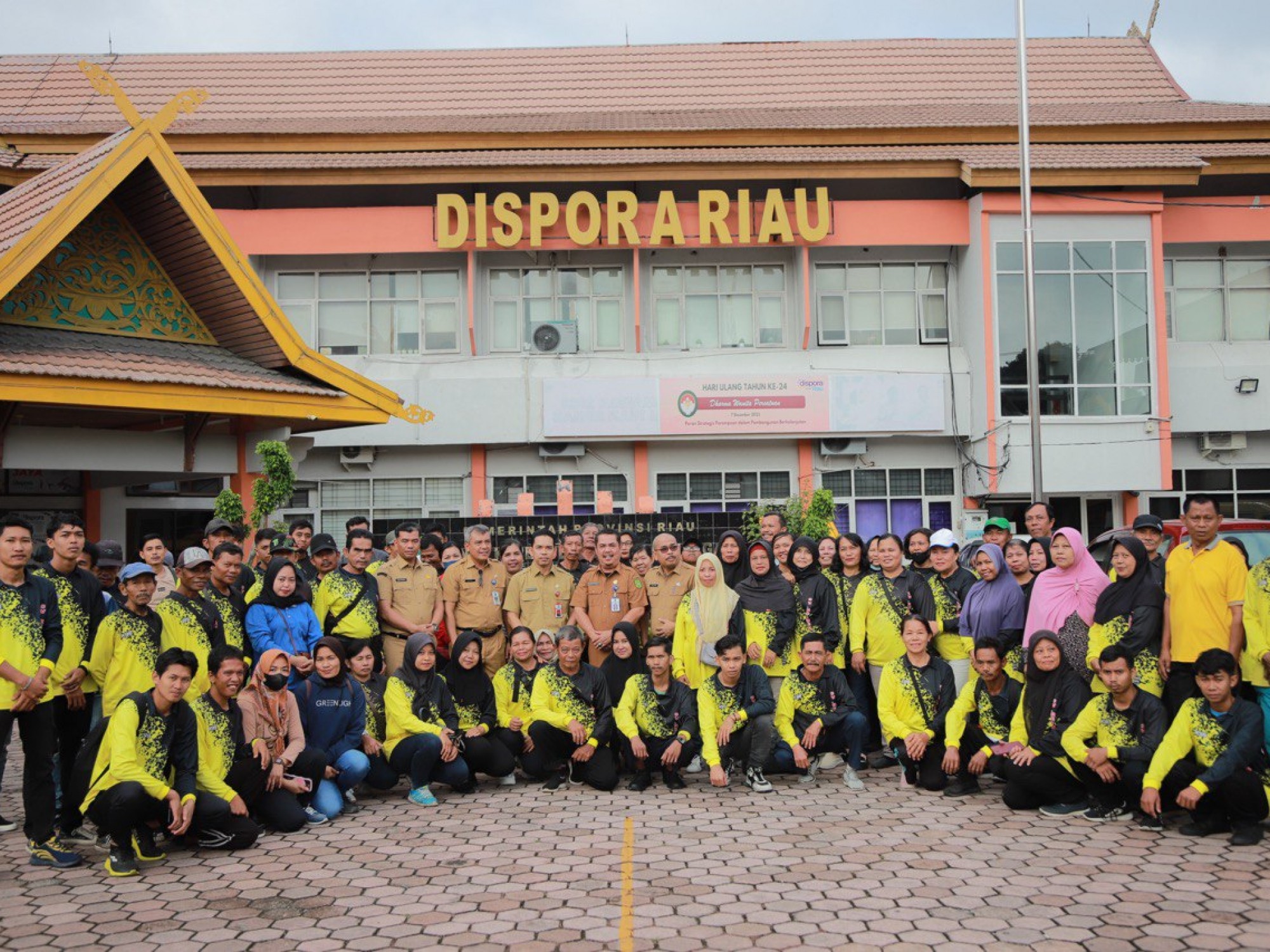 Kadispora Riau Beri Arahan Apel Pagi