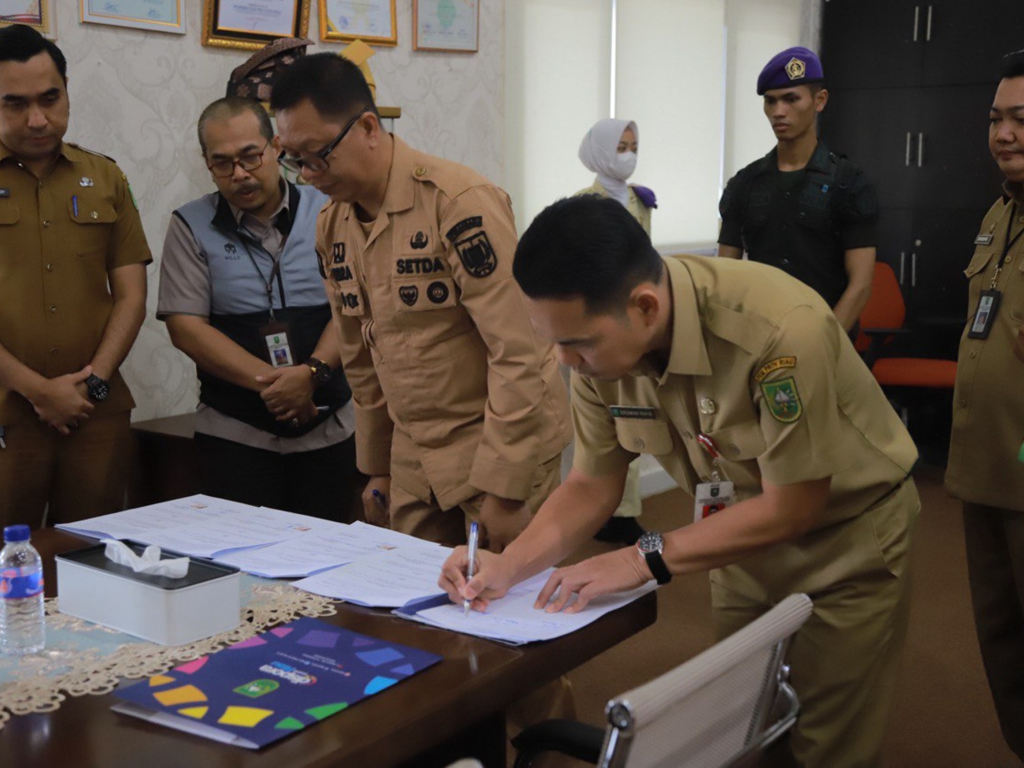 Penandatanganan Naskah Perjanjian Hibah Daerah Resimen Mahasiswa Indra ...